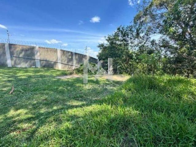 Terreno à venda no Condomínio Estância Marambaia em Vinhedo SP
