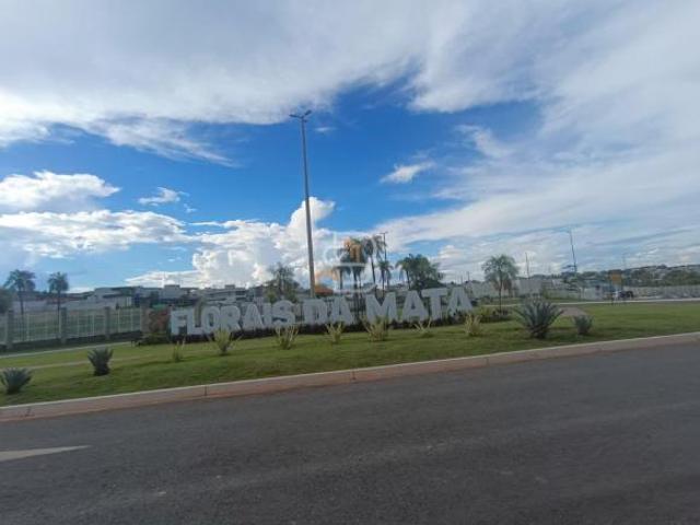 Terreno à Venda no Condomínio Florais da Mata, Várzea Grande/MT