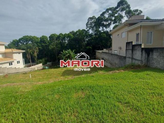 Terreno à venda no Condomínio Green Boulevard em Valinhos