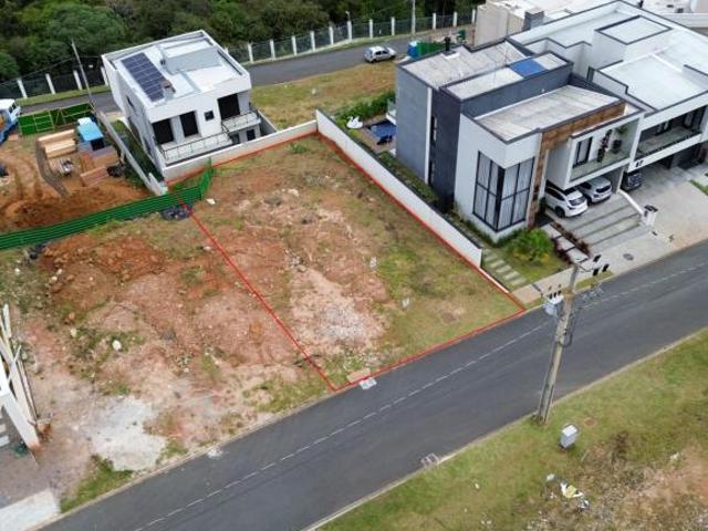 Terreno à venda no Condomínio Green Garden 1 Exclusividade, Natureza e Qualidade de Vida