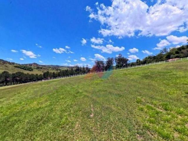 Terreno à venda no Condomínio Haras La Estancia Valinhos, SP | TE0894