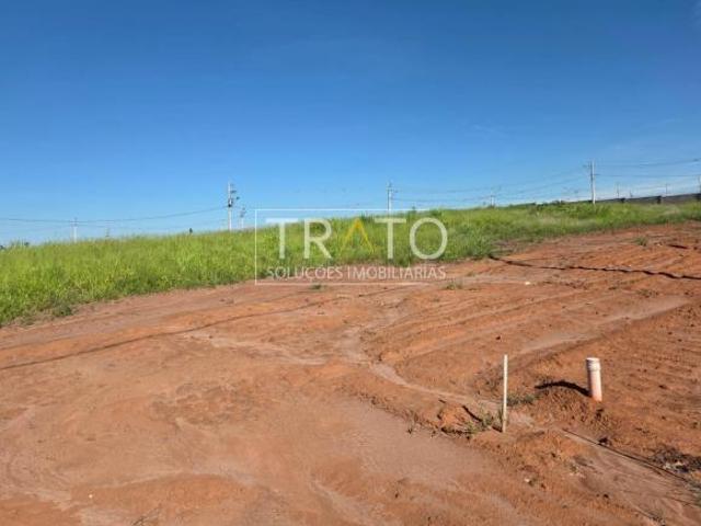 Terreno à venda no Condomínio Império do Café
