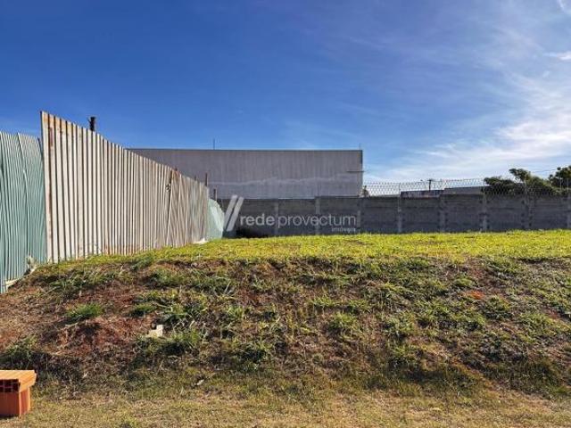 Terreno a venda no Condomínio Jardim dos Lírios em Paulínia