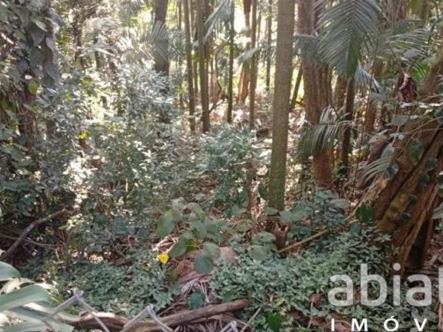 Terreno à venda no Condomínio Jardim Iolanda Taboão da Serra/SP 1.500m²