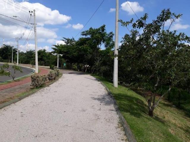 Terreno à venda no Condomínio Lagos D&apos  Icarai com 310m² de terreno, numa ótima localização no condom