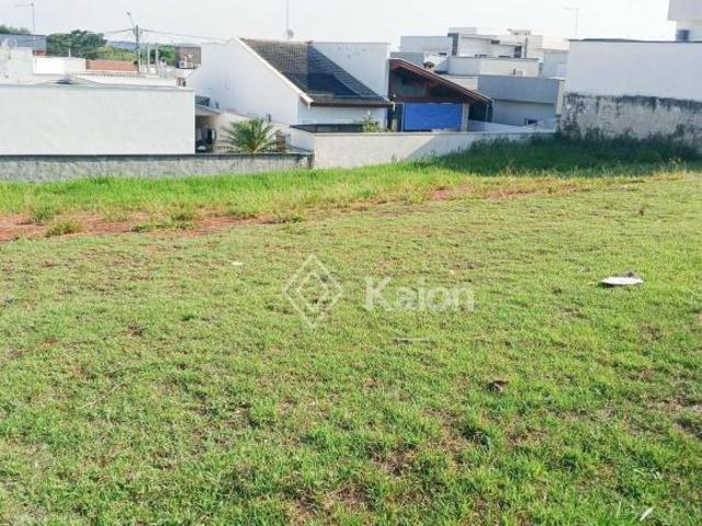 Terreno à venda no Condomínio Lagos D&apos Icaraí em Salto/SP