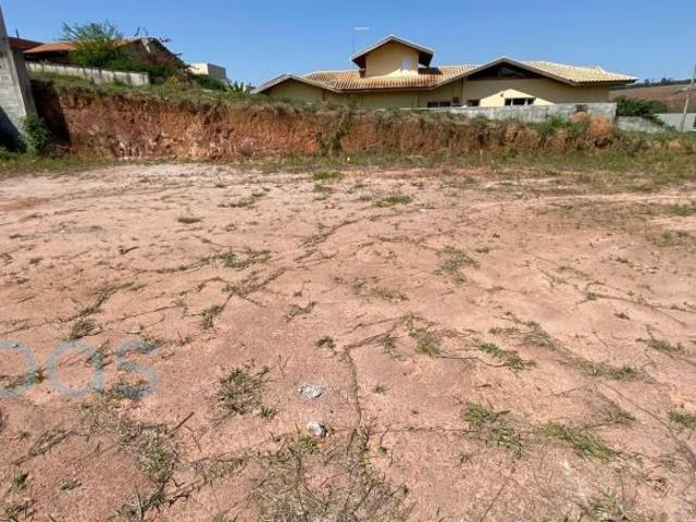 Terreno á venda no condomínio Lagos de Jarinu /SP