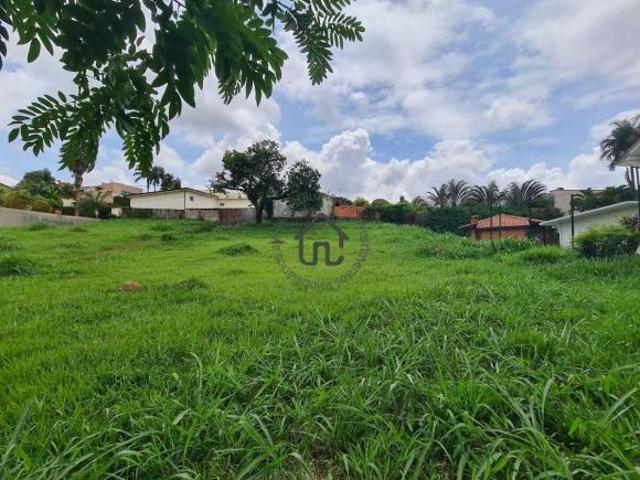 Terreno com 800,00 m² venda no Condomínio Marambaia em Vinhedo