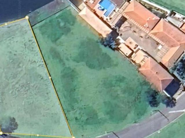 Terreno à venda no Condomínio Marina Guarujá