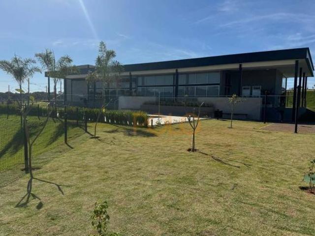 Terreno à venda no Condomínio Mirante do Lago em Uberlândia