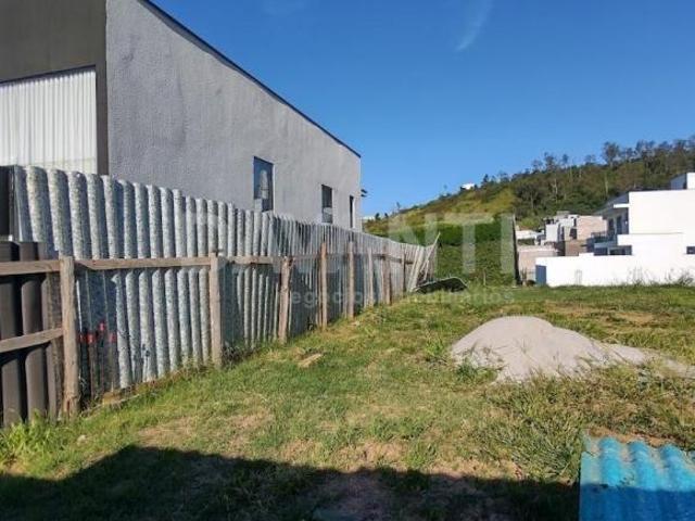 Terreno à Venda no Condomínio Mont’Alcino em Valinhos na Davanti Imóveis