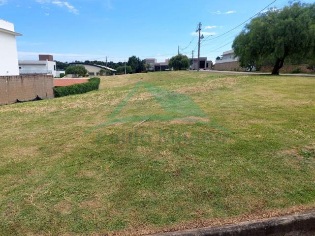 Terreno a Venda no Condomínio Montes Claros em Itupeva
