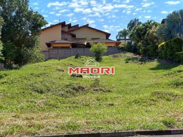 Terreno à venda no Condomínio Moinho de Vento em Valinhos