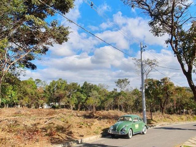 Terreno à venda no Condomínio Nossa Fazenda em Esmeraldas MG
