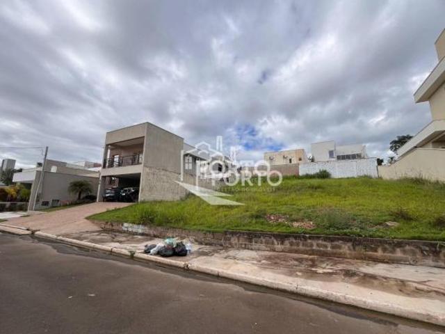 Terreno à venda no Condomínio Ondas de Piracicaba em Piracicaba