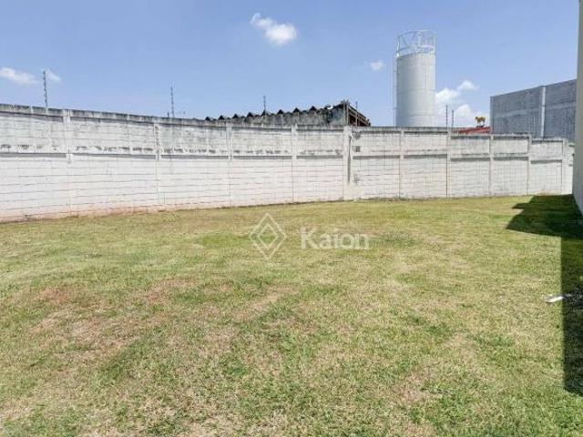 Terreno à venda no Condomínio Portal dos Sabiás em Itu/SP