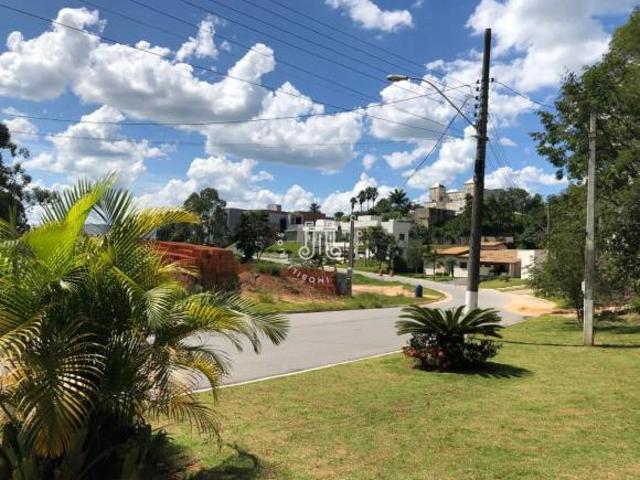 TERRENO À VENDA NO CONDOMÍNIO PORTAL DA COLINA EM JUNDIAÍ/SP