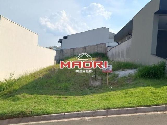 Terreno à venda no Condomínio Porto do Sol em Valinhos