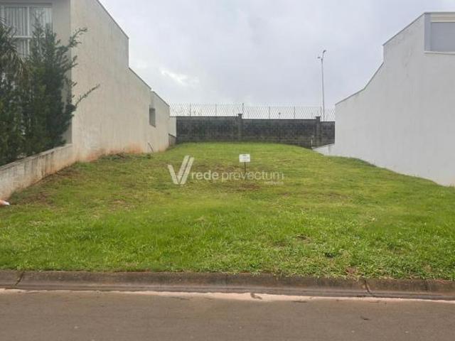 Terreno á Venda no Condomínio Raízes Paulínia