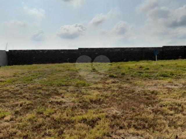 Terreno à venda no condomínio Recanto do Sabiá, São Carlos