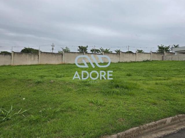Terreno á venda no Condomínio Reserva Central Parque Salto/SP