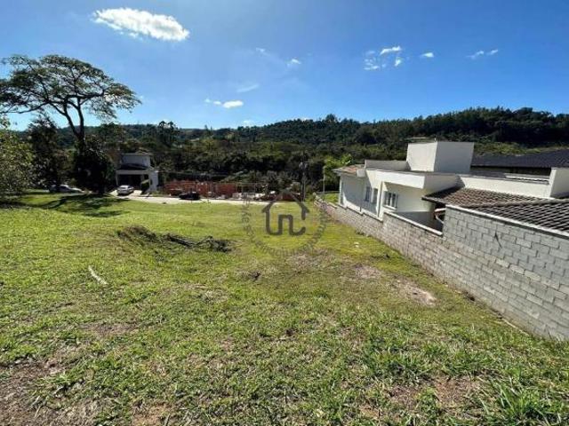 Terreno à venda no Condomínio Reserva dos Vinhedos em Louveira