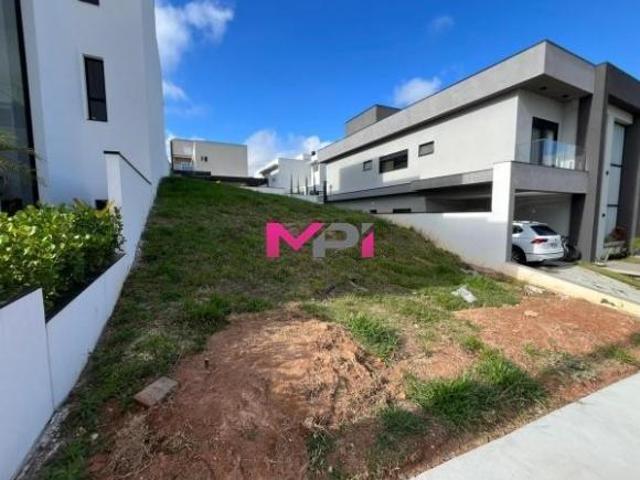 TERRENO A VENDA NO CONDOMÍNIO RESERVA ERMIDA Eloy Chaves JUNDIAÍ/SP. PORTARIA I
