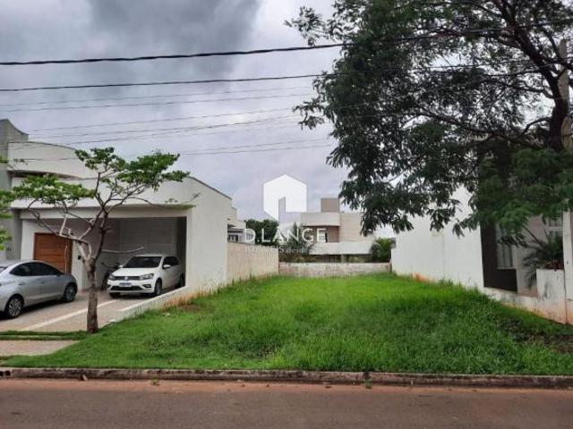 Terreno à venda no condomínio Reserva Real em Paulínia