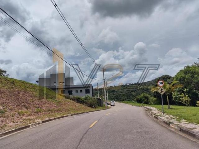 Terreno à venda no Condomínio Residencial Villa D&apos Oro em Vinhedo SP