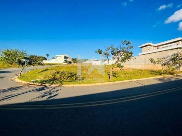 Terreno à venda no Condomínio Residencial Arboretum em Vinhedo/SP
