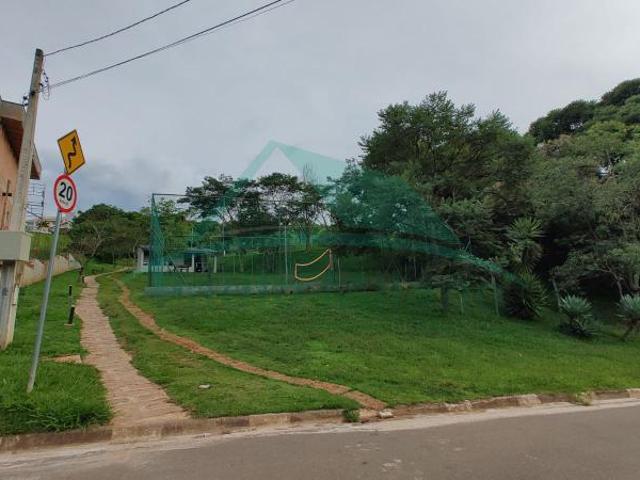 Terreno à Venda no Condomínio Residencial dos Lagos em Itupeva SP