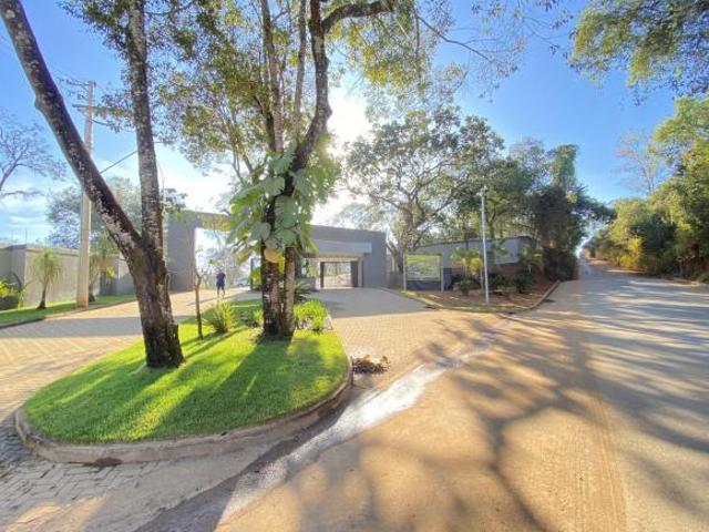 Terreno à Venda no Condomínio Residencial Jardins em Carmo do Cajuru MG