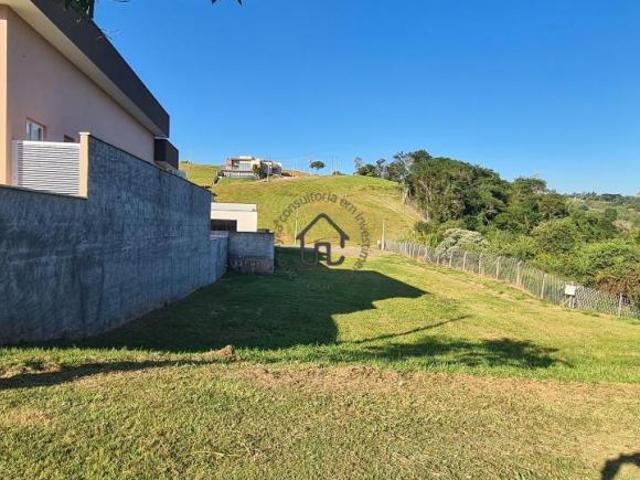Terreno a venda no Condomínio Santa Isabel em Louveira, aceita permuta