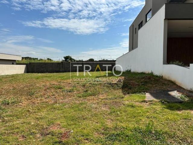 Terreno à venda no condomínio Santorini, em Paulínia