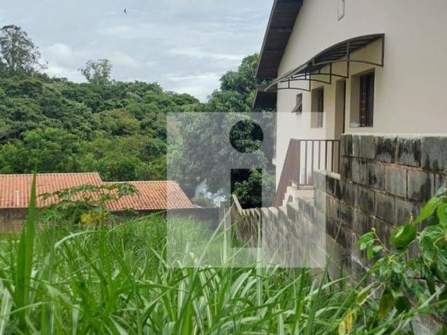 Terreno a venda no condomínio San Conrado em Sousas