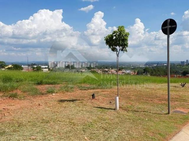TERRENO A VENDA NO CONDOMÍNIO SAPEZAL EM INDAIATUBA NO INTERIOR DE SÃO PAULO