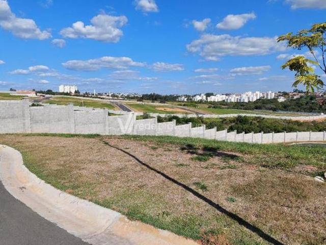 Terreno à venda no Condomínio Serena em Campinas