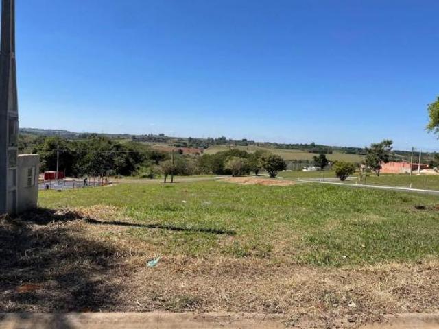 Terreno a venda no Condomínio Solaris