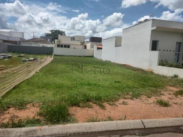 Terreno à venda no Coomínio Campos do Conde II em Paulinía