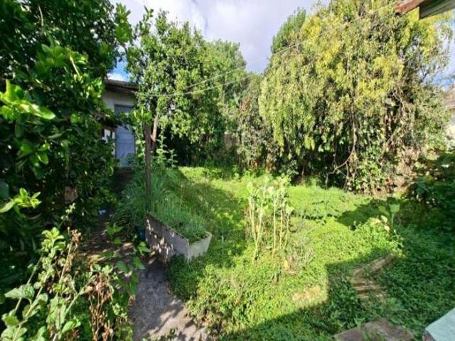 Terreno á venda no Cajuru de 686 m² de área total
