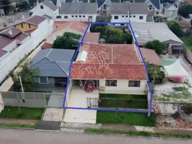 Terreno à Venda no Cajuru – 686m² | ZR3 | Ótima Localização