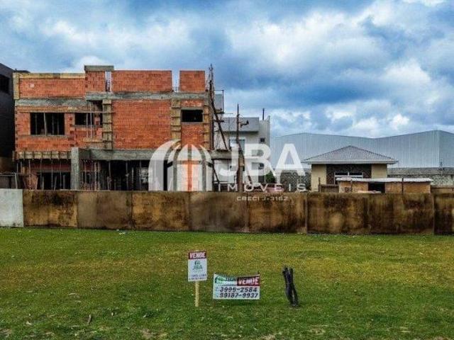 Terreno à venda no Campo Pequeno