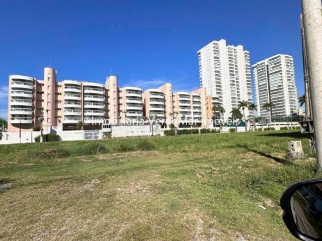 Terreno a venda no Central Park em Guarujá, próprio para incorporação