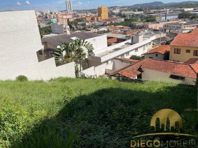 TERRENO À VENDA NO CENTRO DE ATIBAIA