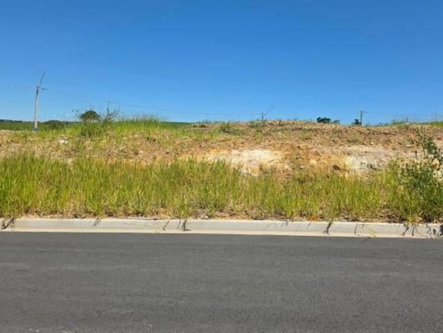 Terreno à Venda no Centro de Cardeal SP com 175m² de Área