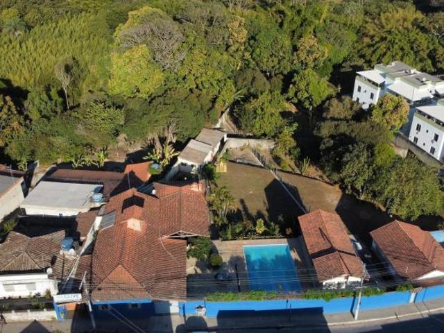 Terreno à Venda no Centro de Esmeraldas 2.509m², Ideal para Investimento Comercial ou Residencial