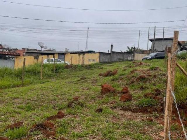 Terreno à venda no Centro de São Lourenço da Serra SP com 200,00 m² de área!