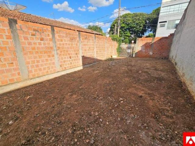 Terreno à venda no Centro de Santa Bárbara d&apos Oeste com 156 m²