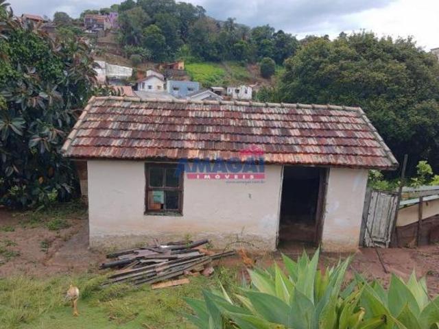 Terreno à venda no Centro de Santa Branca