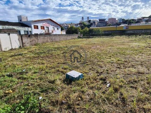 Terreno à venda no Centro de Vinhedo
